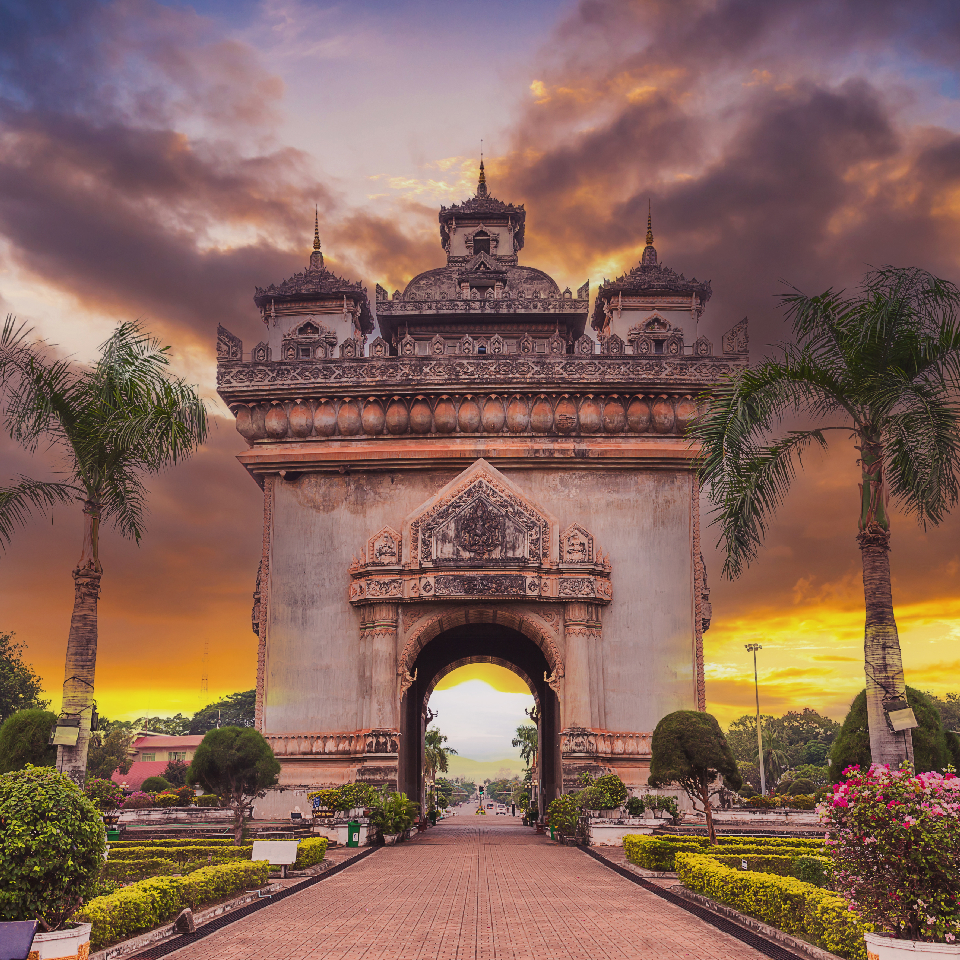 รวม 5 ที่เที่ยว ลาว(Laos) ยอดฮิต 2023