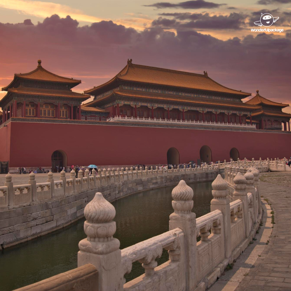 พิพิธภัณฑ์พระราชวังแห่งชาติไต้หวัน (National Palace Museum)